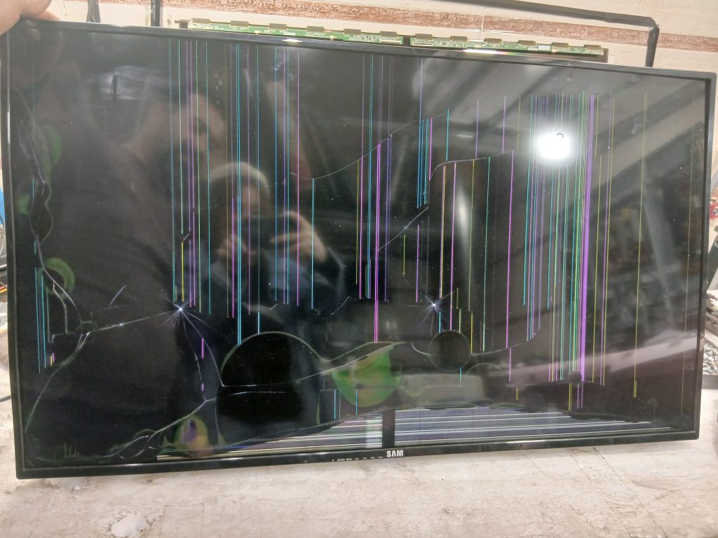 بک لایت با قاب کامل سام UA43T5700TH