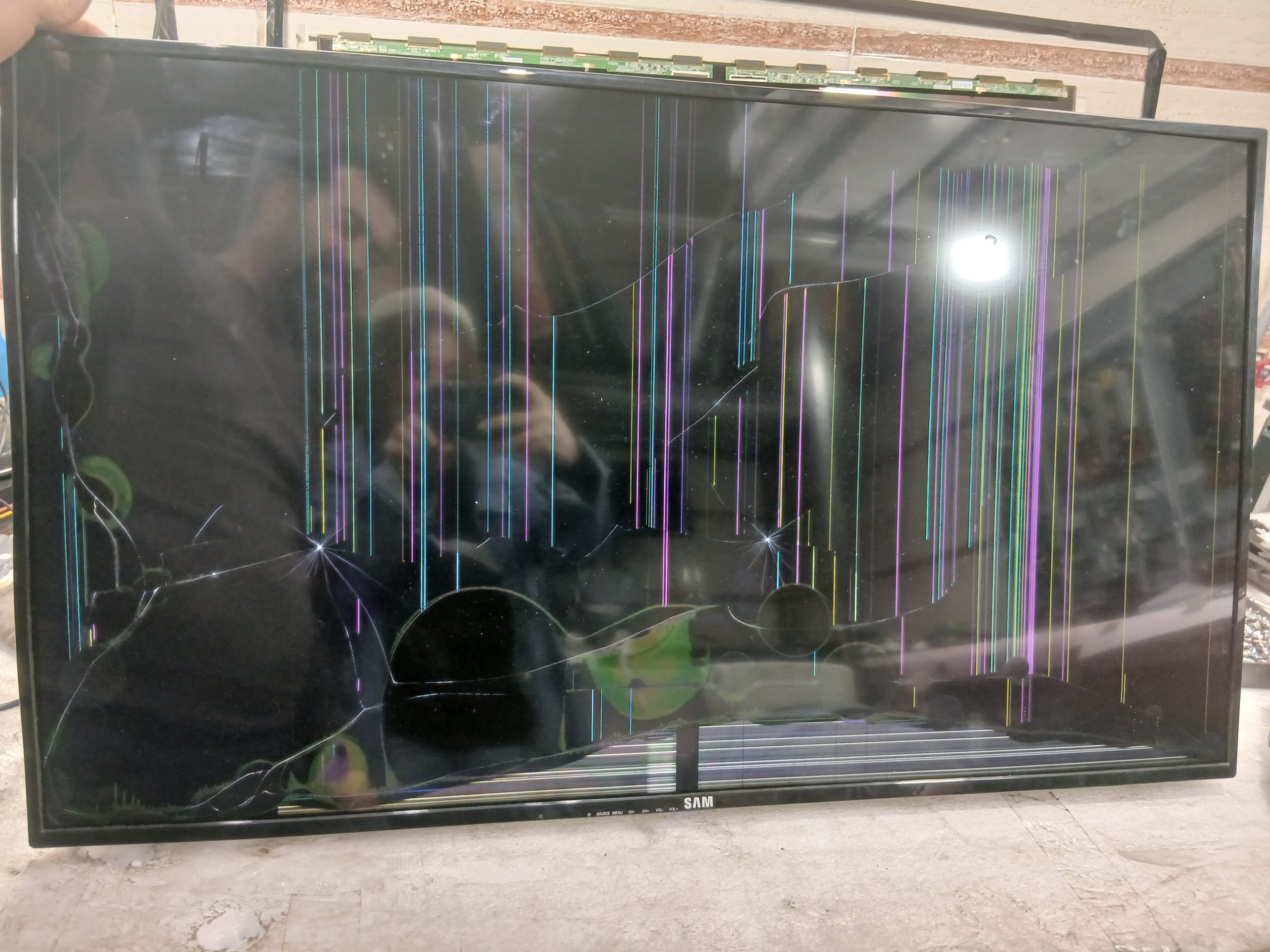 بک لایت با قاب کامل سام UA43T5700TH